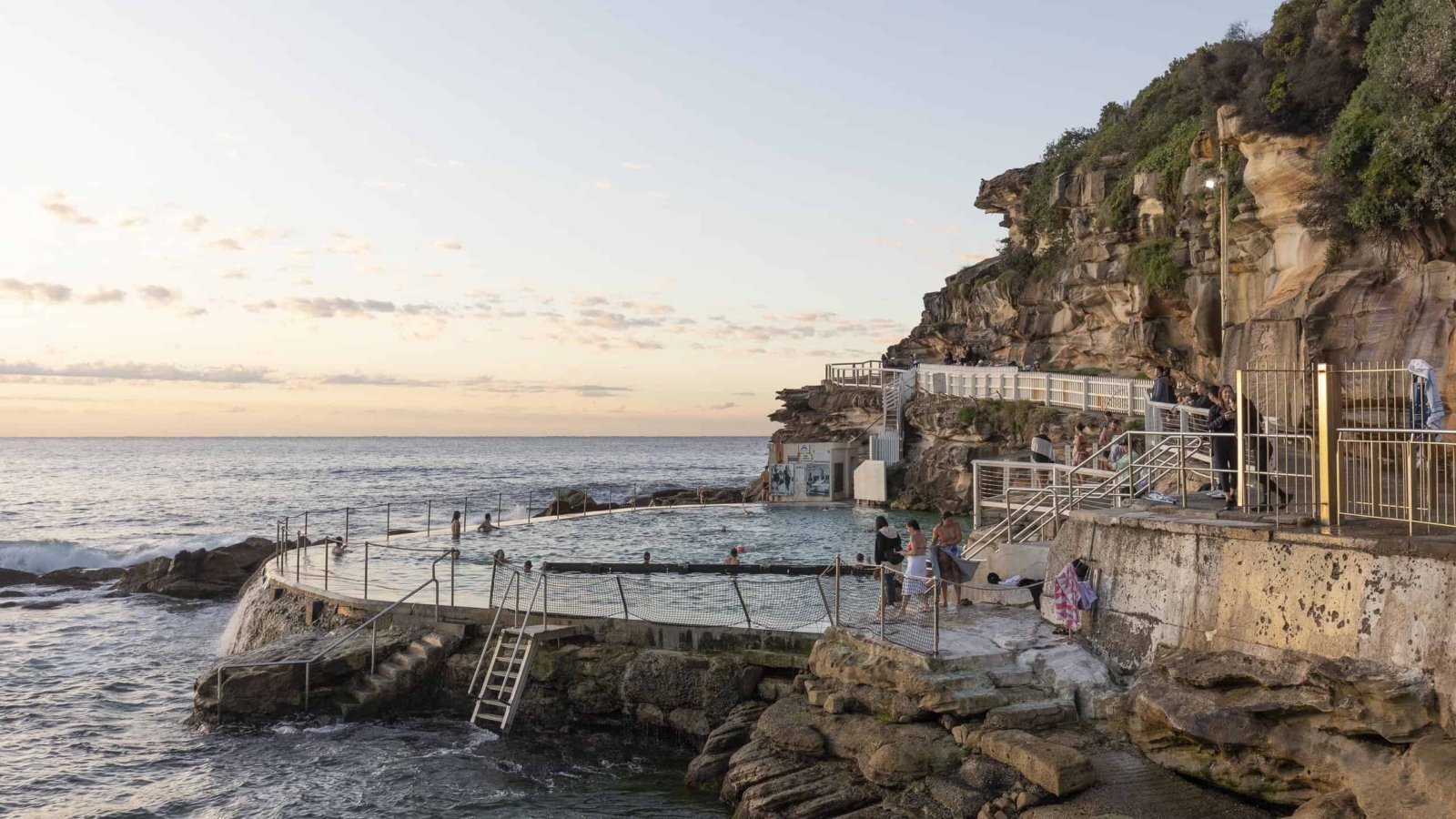 Bronte Collection - Fortis